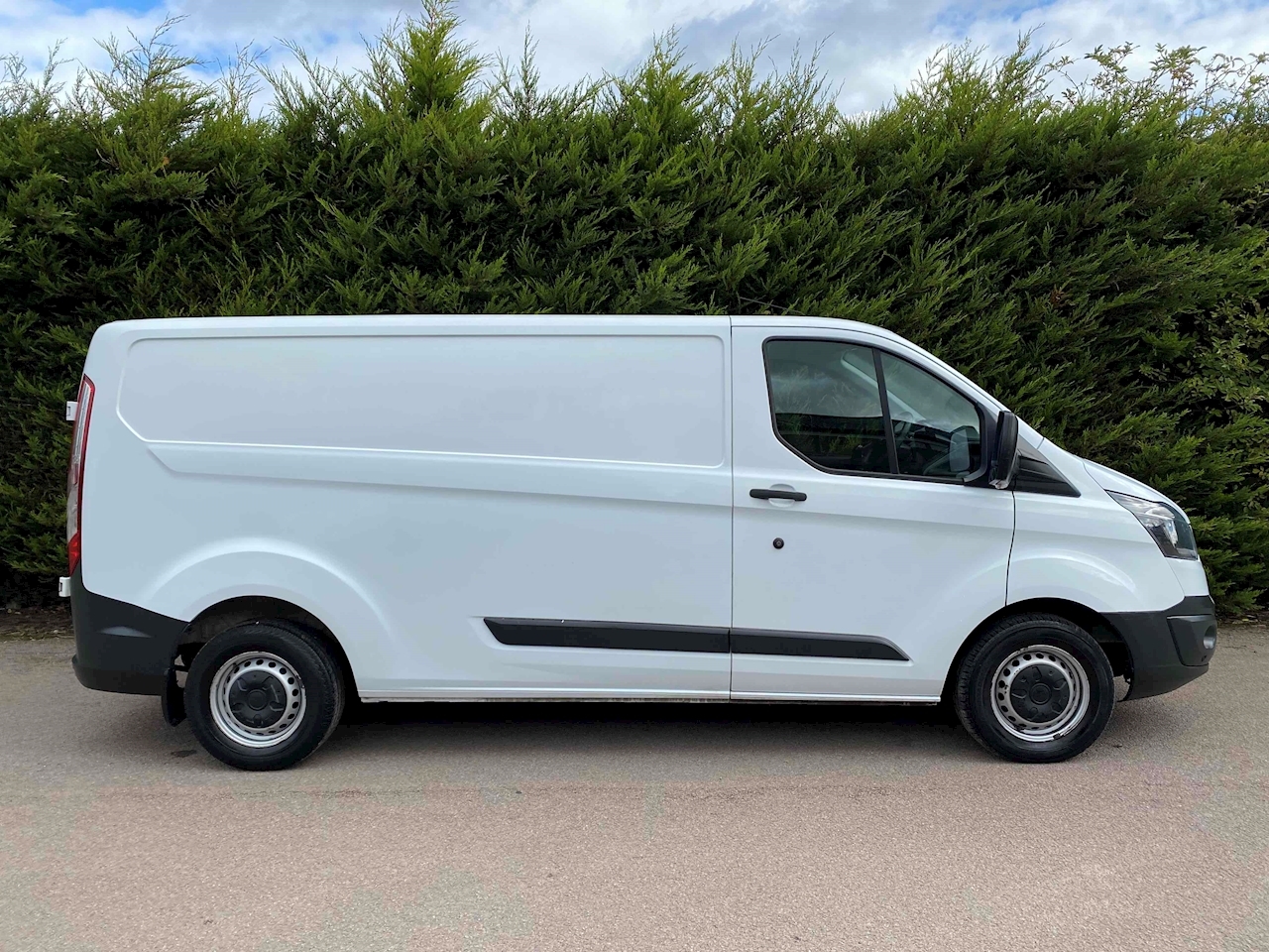 Used 2016 Ford Transit Custom 290 2 0 Tdci Lwb L2 Panel Van Euro 6