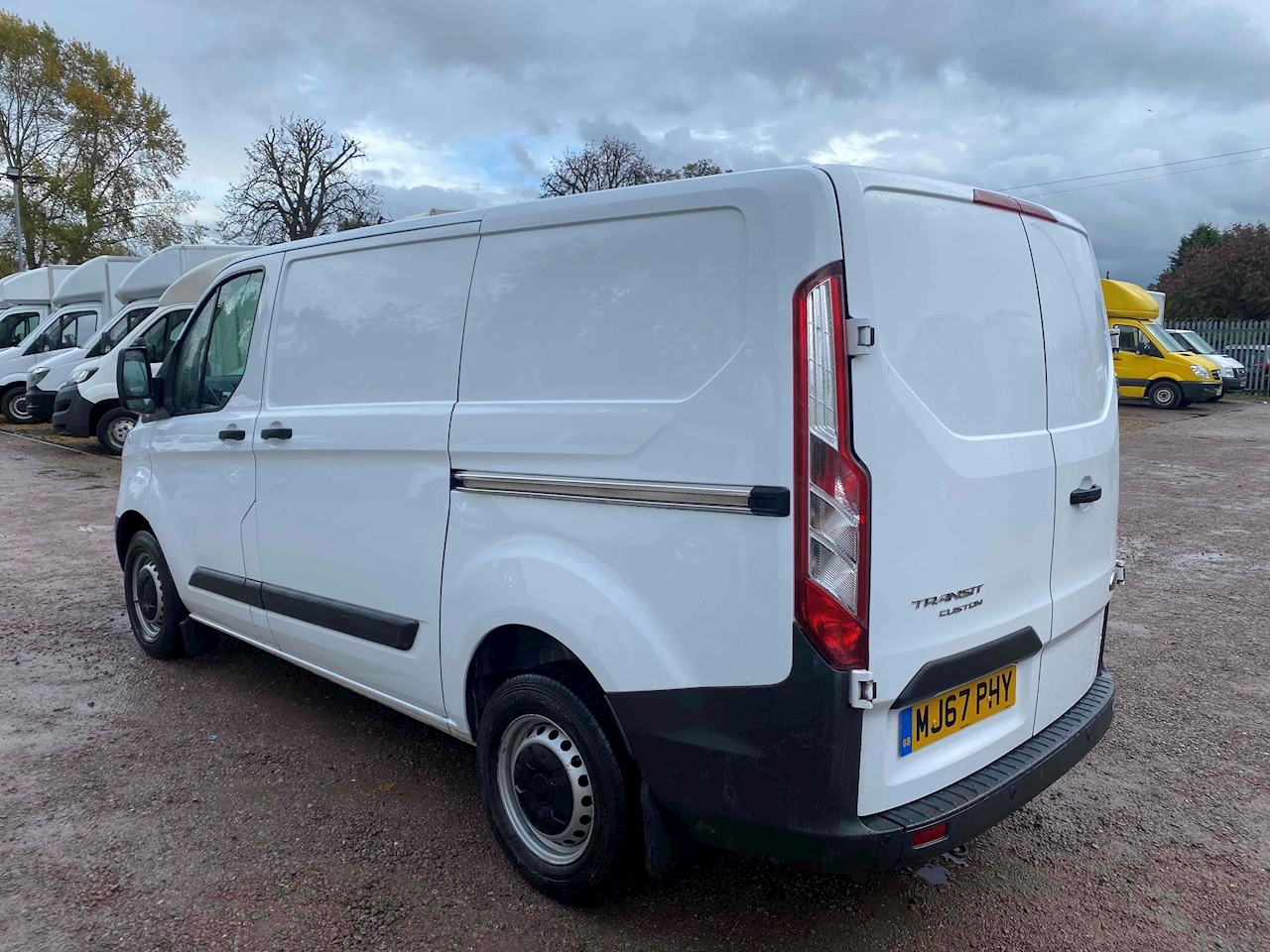 Used 2017 Ford Transit Custom 290 2.0 TDCi L1 H1 Panel Van Euro 6 For ...