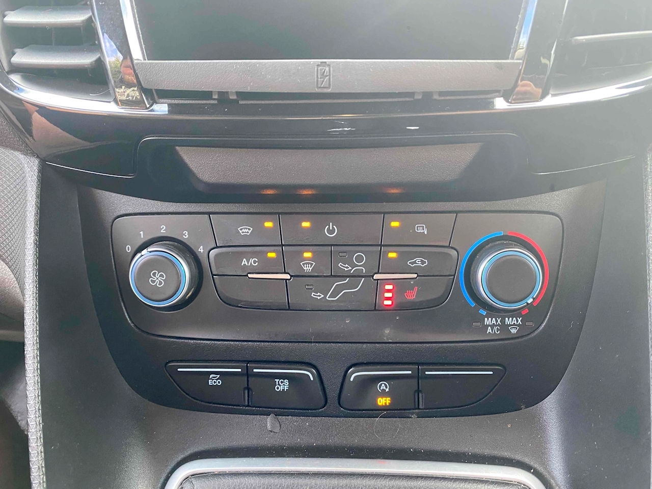 Used 2019 Ford Transit Connect 200 Limited 1.5 TDCI L1 H1 SWB PANEL VAN ...