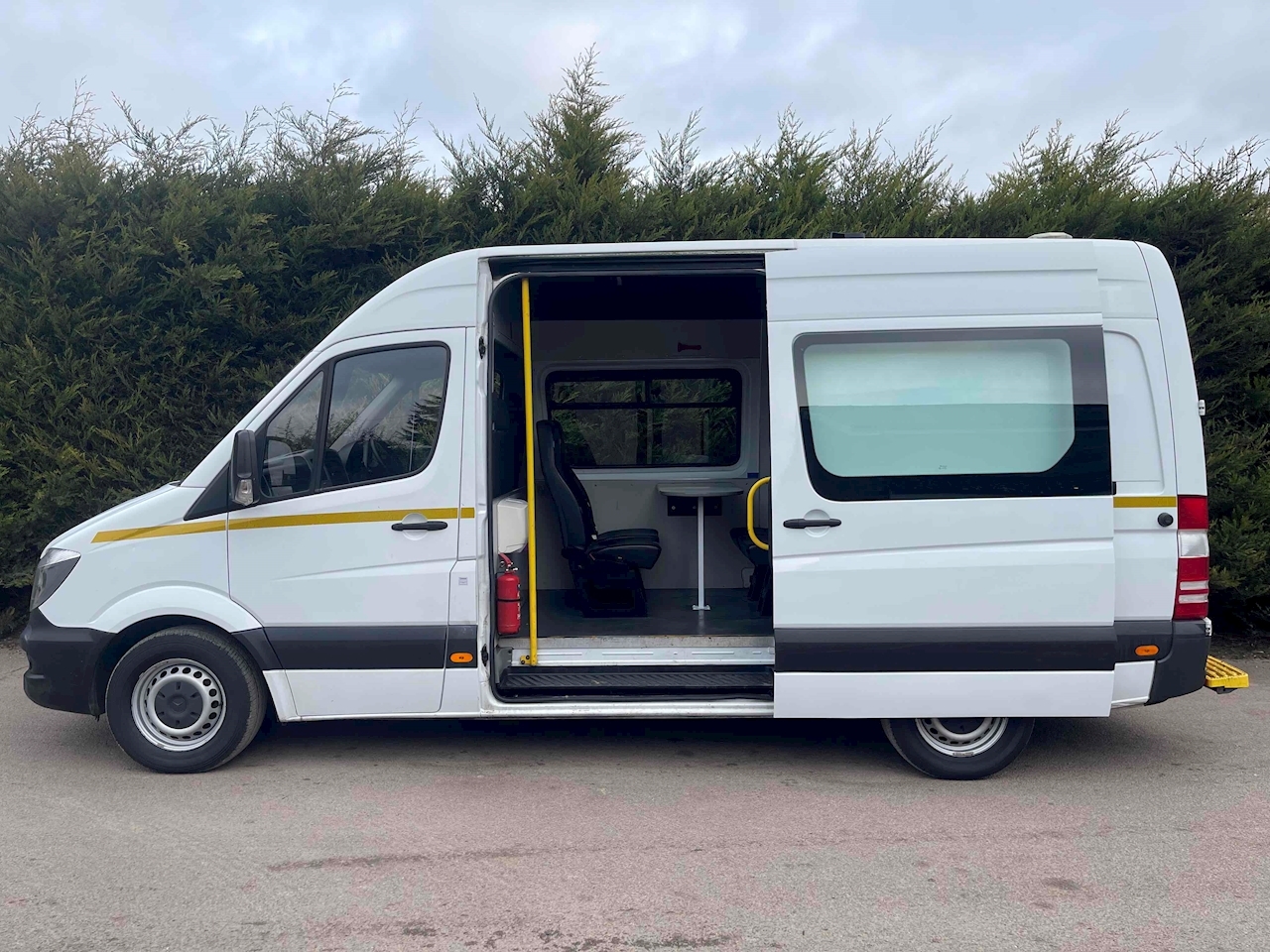 Used 2017 Mercedes-Benz Sprinter 314 2.1 CDI MWB WELFARE / MESS VAN ...