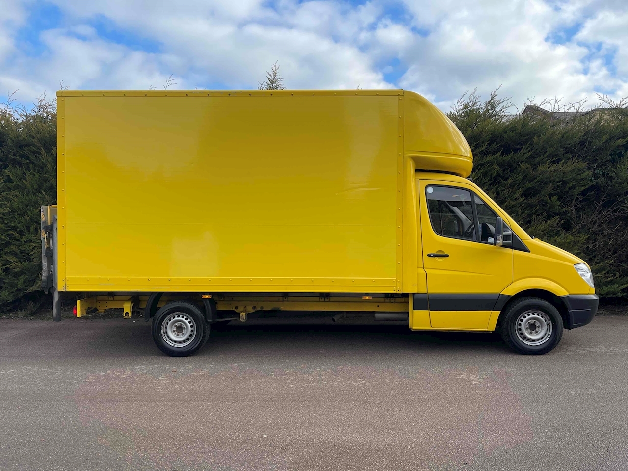 Used 2011 Mercedes-Benz Sprinter 313 2.1 CDI LWB LUTON VAN - TAIL LIFT ...
