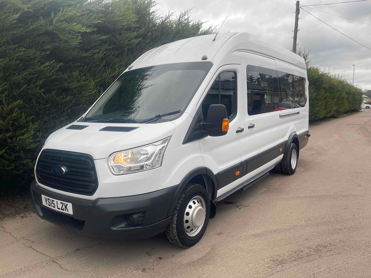 Used 2015 Ford Transit TDCi 460 Trend 2.2 MINIBUS - 17 SEATS - TWIN ...