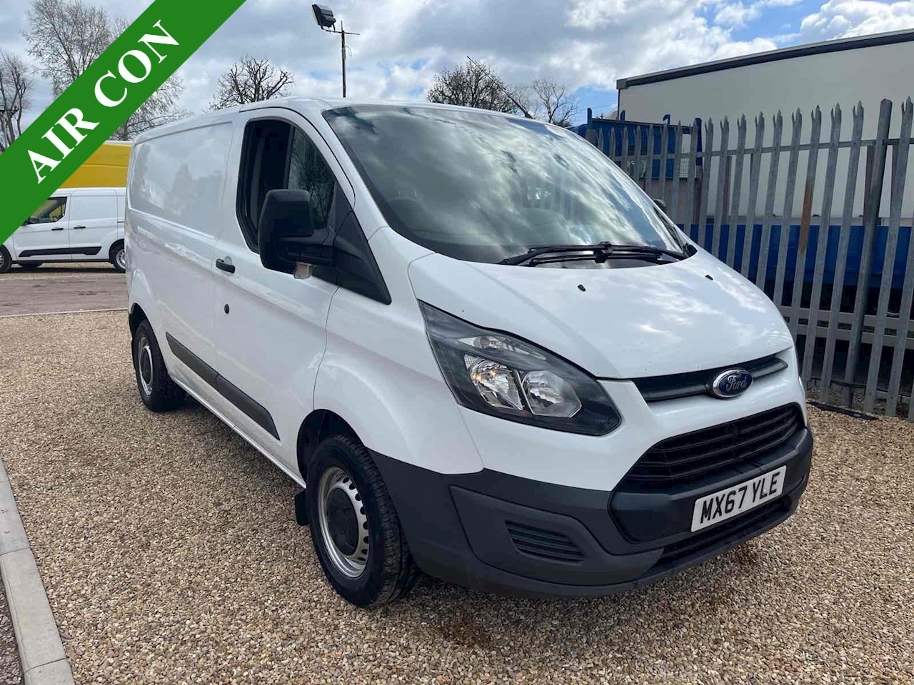 Used 2017 Ford Transit Custom TDCi 290 L1 H1 CUSTOM For Sale in Leics ...