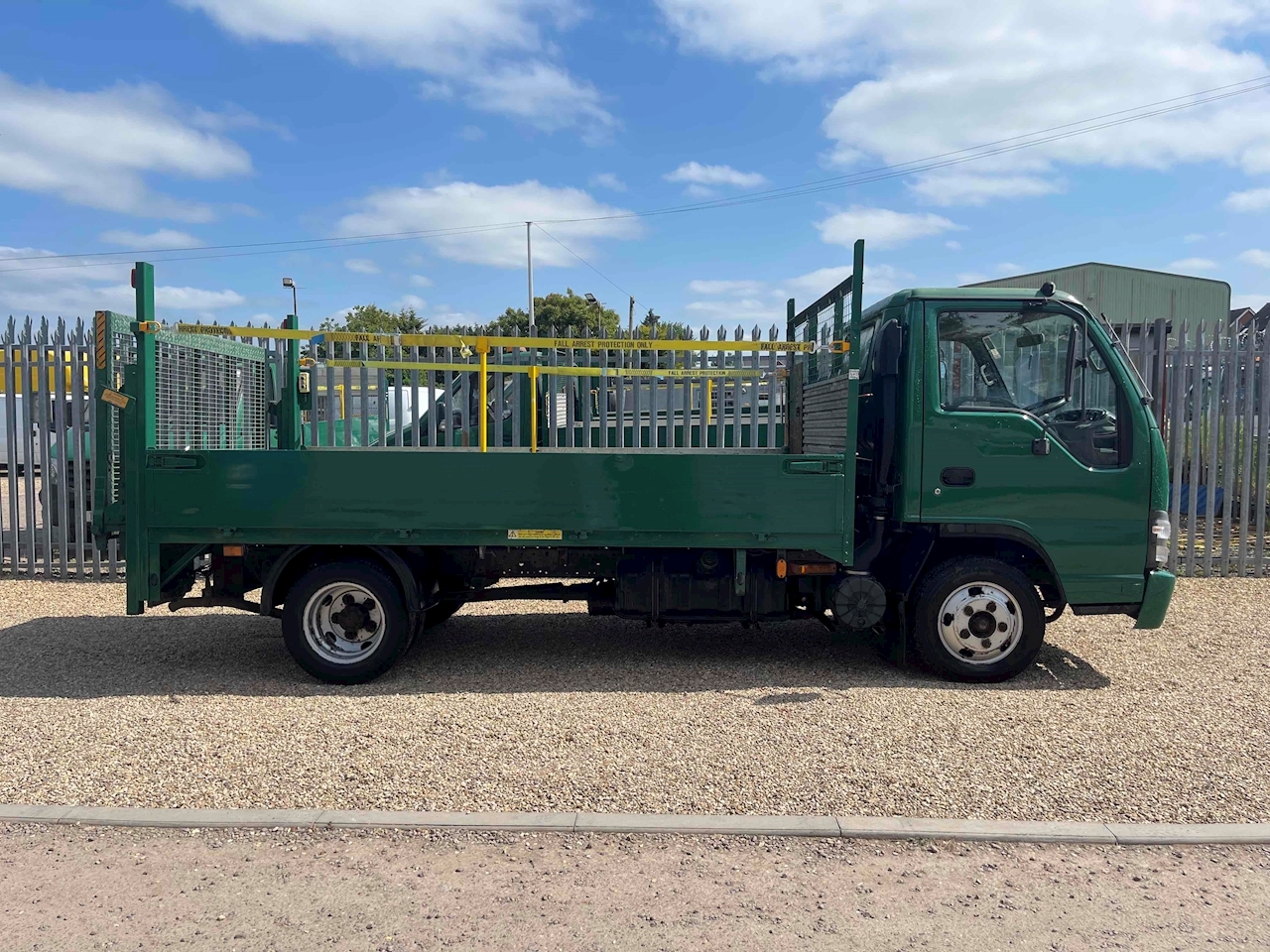 Used 2008 Isuzu NKR DROPSIDE WITH TAILLIFT For Sale in Leics (U2145) | DVS