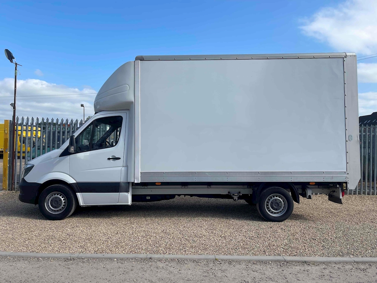 Used 2018 Mercedes-Benz Sprinter 314 2.1 CDI LWB LUTON VAN - TAIL LIFT ...