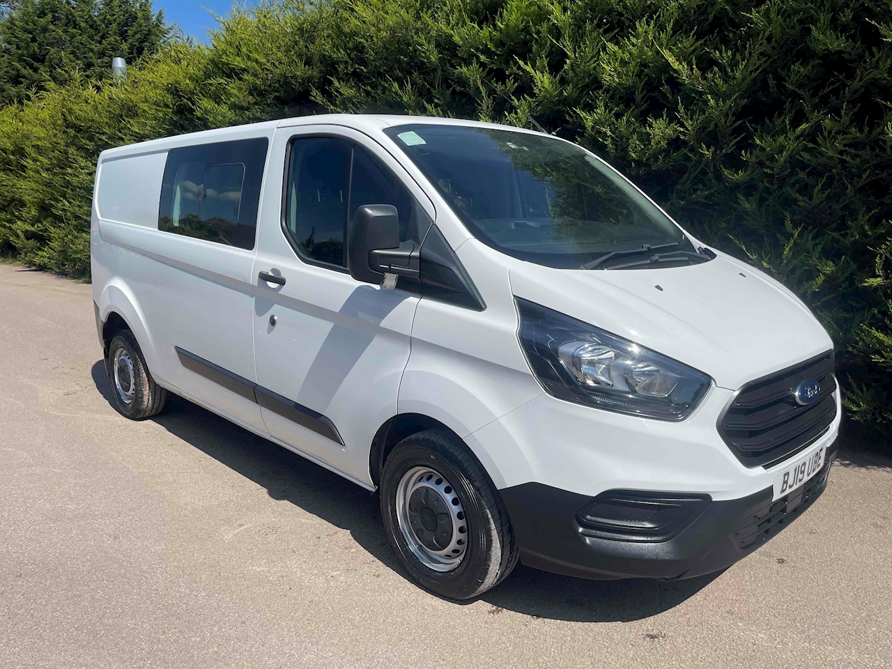 Used 2019 Ford Transit Custom 300 EcoBlue 2.0 TDCI LWB L2 H1 COMBI ...