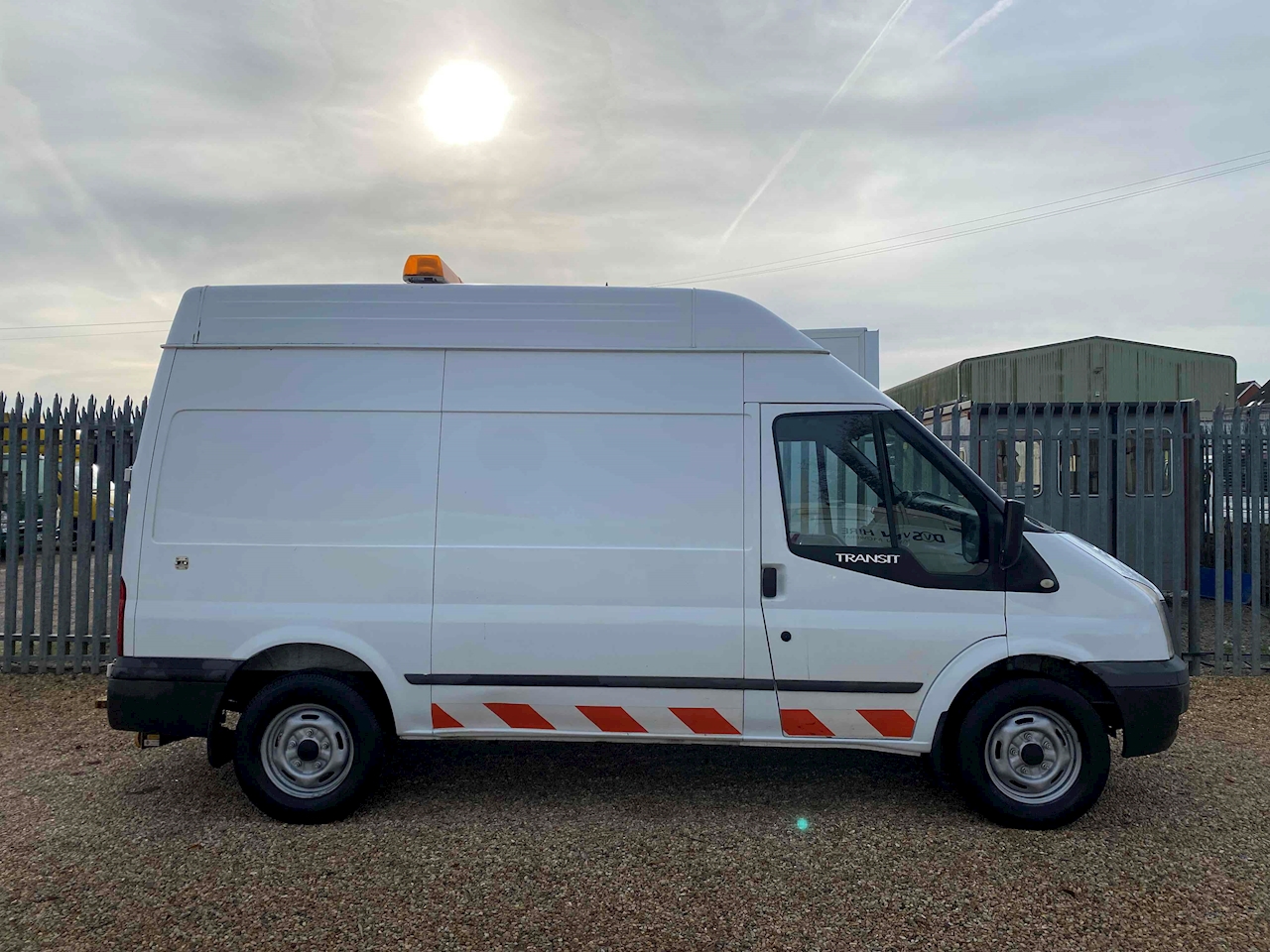 Used 2013 Ford Transit 350 2.2 TDCi MWB HIGH ROOF - MOBILE WORKSHOP VAN ...