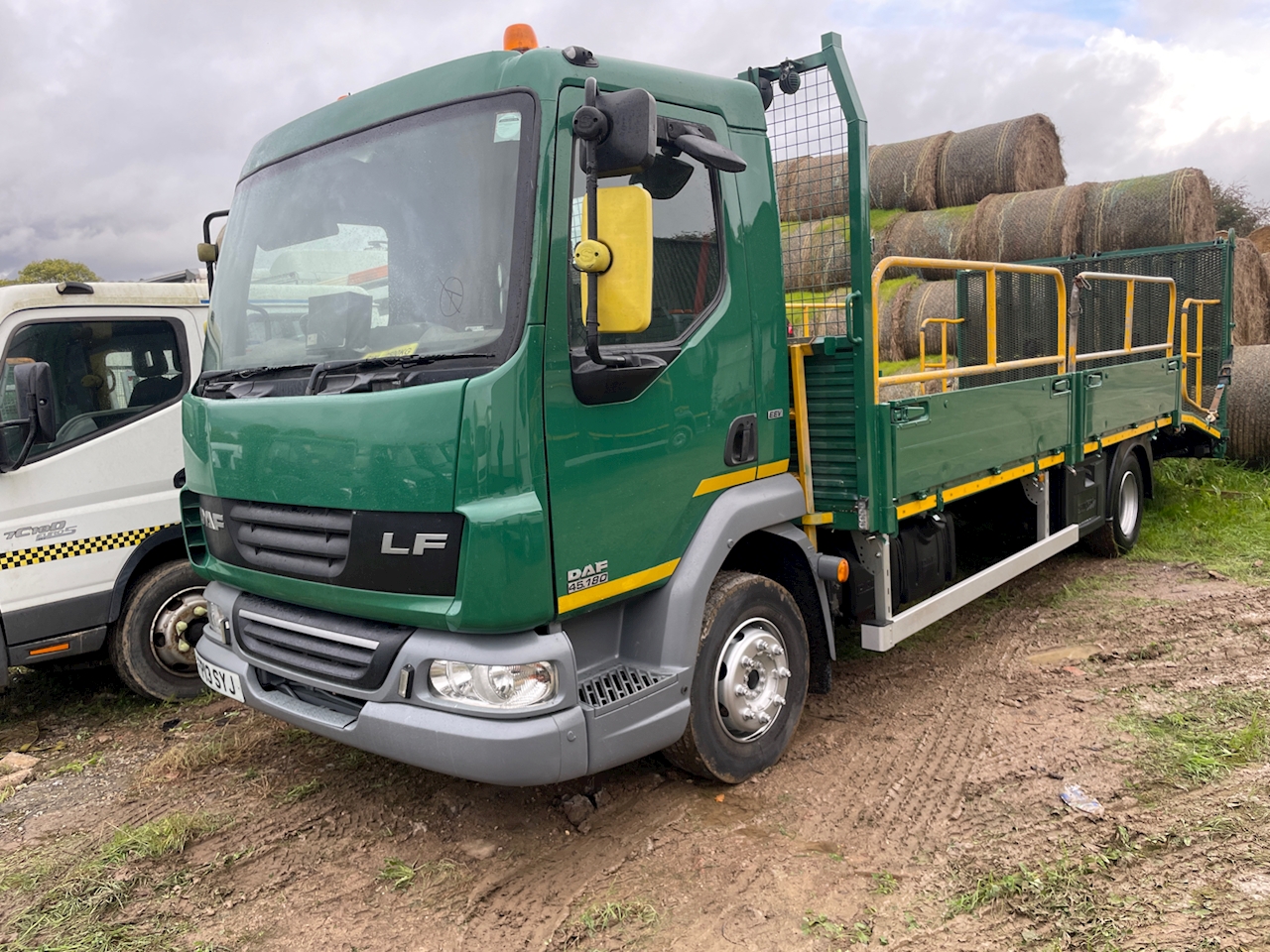 Used 2013 DAF LF Beavertail For Sale in Leics (U2332) | DVS
