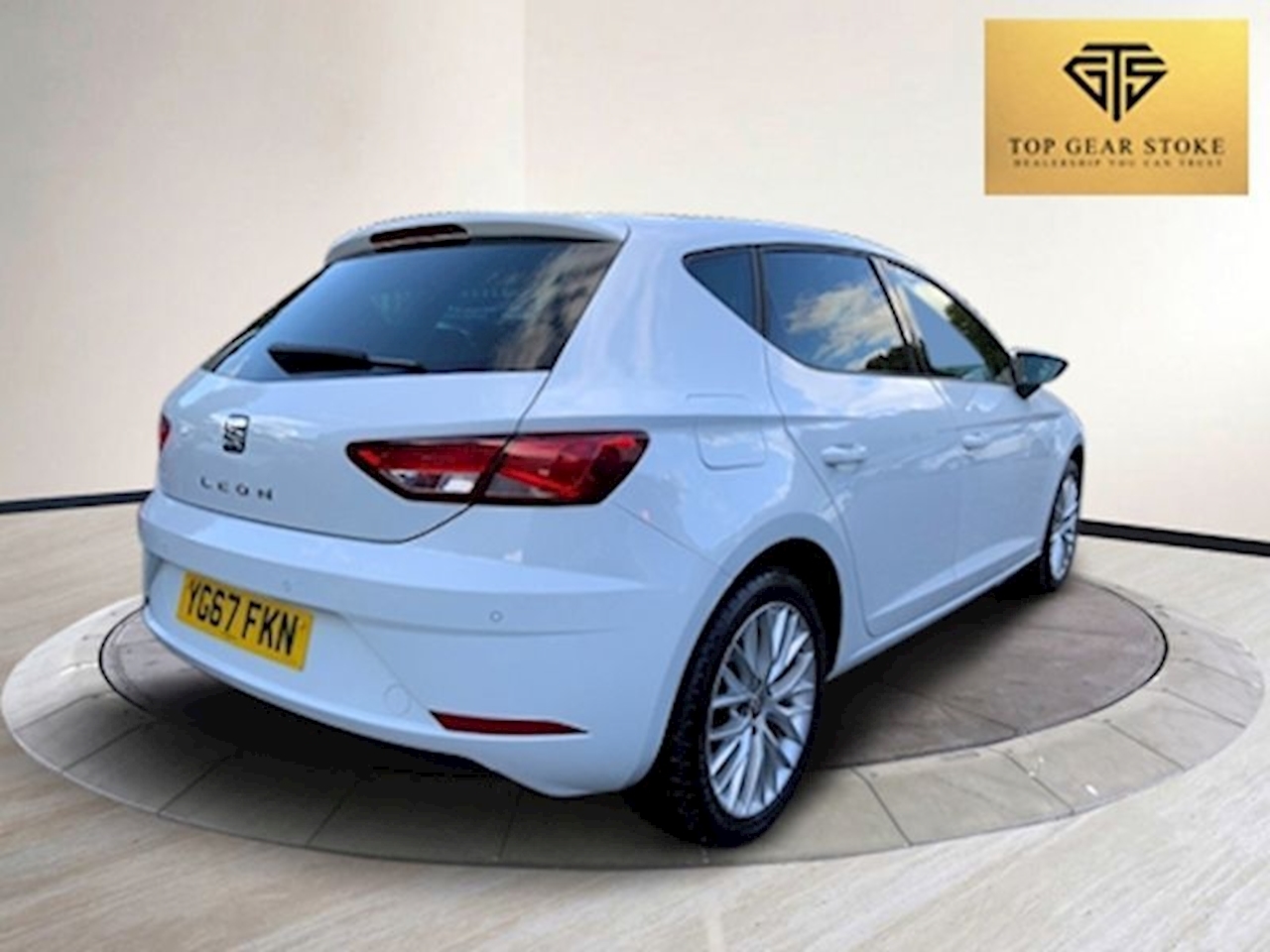 Used 2017 SEAT Leon 1.6 TDI SE Dynamic Technology Euro 6 (s/s) 5dr For ...