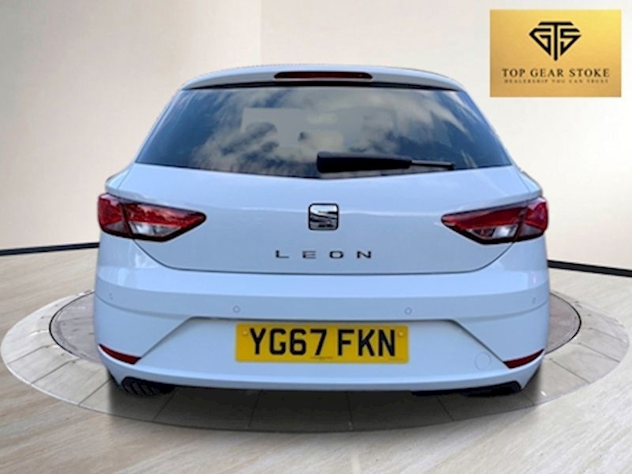 Used 2017 SEAT Leon 1.6 TDI SE Dynamic Technology Euro 6 (s/s) 5dr For ...