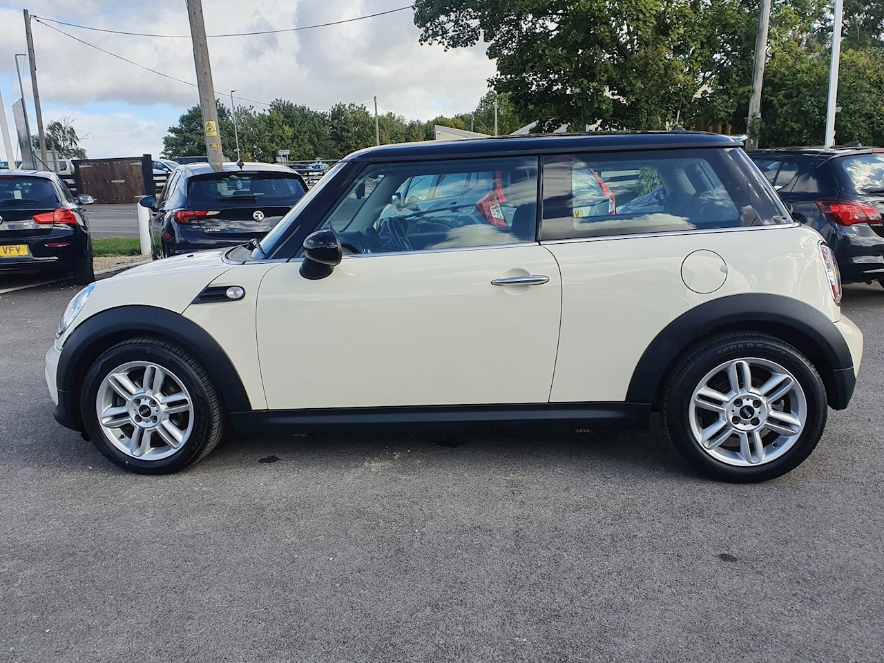 Used 2010 MINI Hatch Cooper D For Sale (U58315) | County Specialist ...