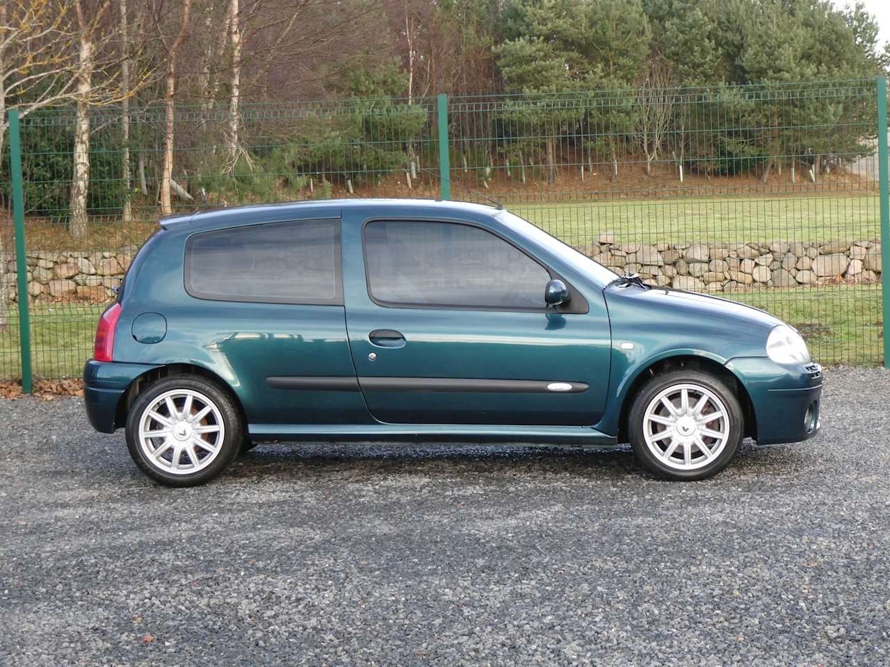 Used 2001 Renault Clio 172 2.0 16v Renaultsport Exclusive No 161 For ...