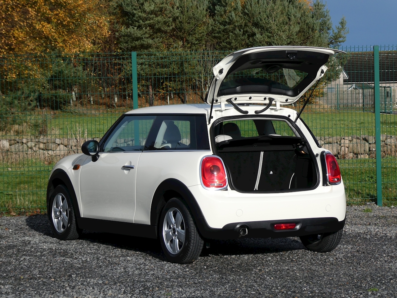 Used 2014 MINI Hatch 1.5 One D, Manual For Sale in Aberdeenshire (U2495 ...