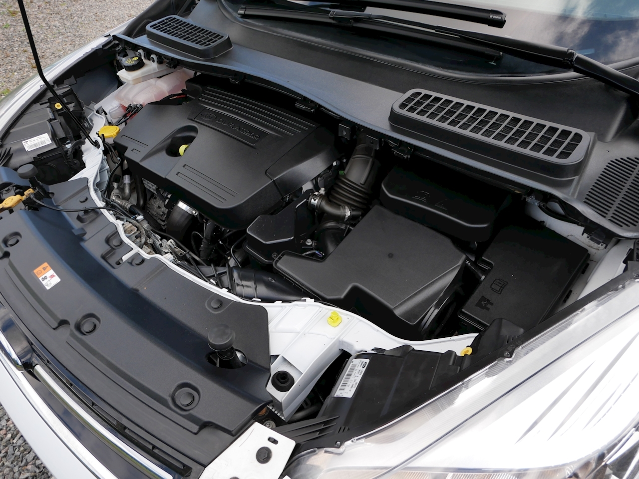 Used 2015 Ford Kuga 2.0 TDCi Titanium AWD, Powershift For Sale in ...