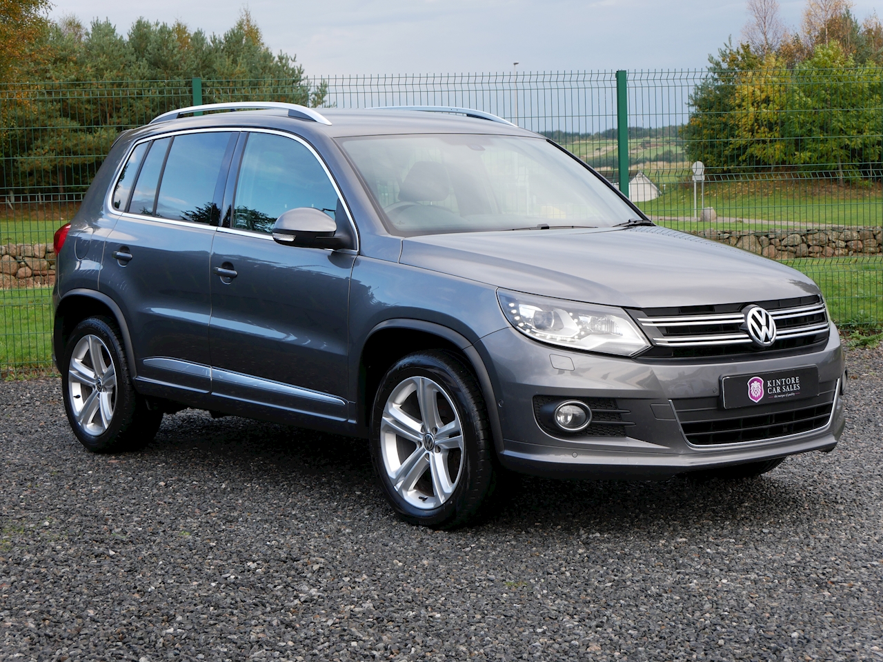 Used 2015 Volkswagen Tiguan 2.0 TDI BlueMotion Tech R-Line 4WD, DSG For ...