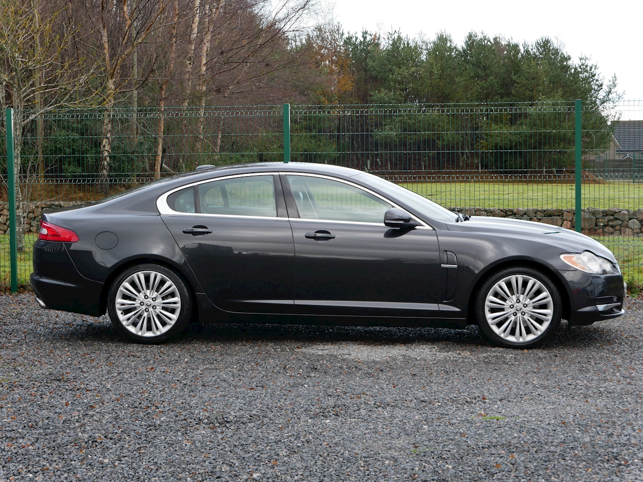 Used 2010 Jaguar XF 3.0d V6 Premium Luxury Saloon, Automatic For Sale ...