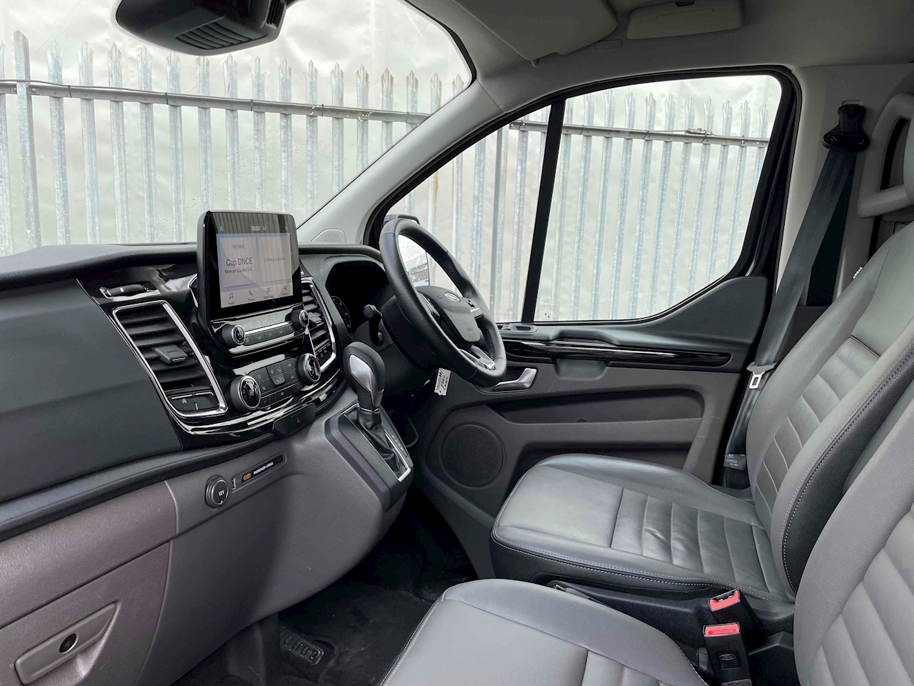 Used 2020 Ford Transit Custom 320 320 EcoBlue Limited For Sale in ...