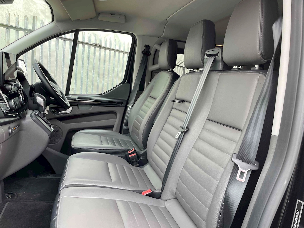 Used 2020 Ford Transit Custom 320 320 EcoBlue Limited For Sale in ...