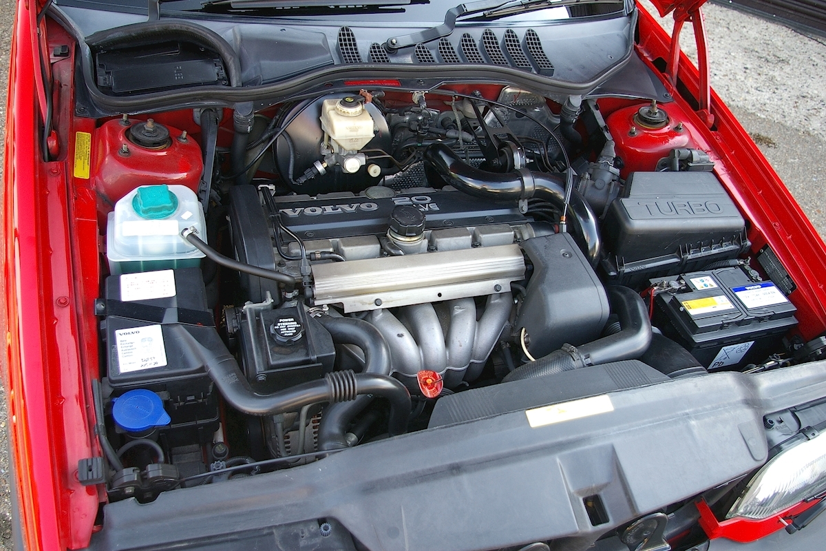 Used 1996 Volvo 850 850 2.3 R Automatic Estate For Sale in ...
