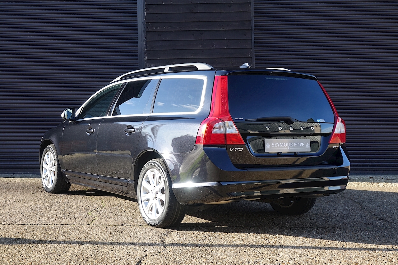Used 2010 Volvo V70 2.5 T5 Se Lux Automatic Estate For Sale in ...