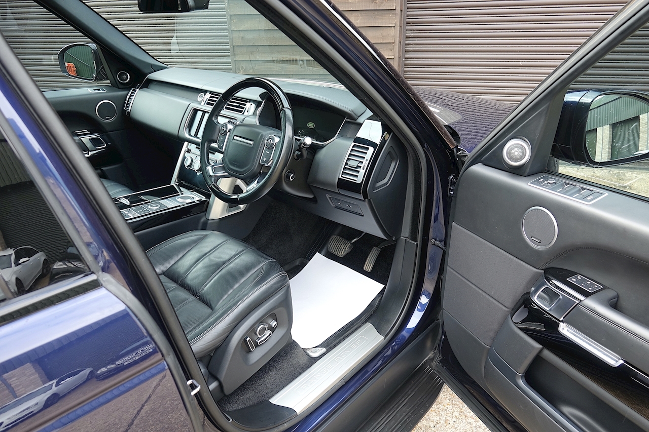 Used 2016 Land Rover Range Rover 4.4 SD V8 Vogue SE Automatic 4WD For ...