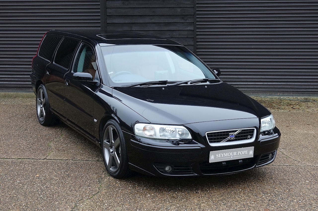 Used 2005 Volvo V70 2.5 R AWD Automatic For Sale in Hertfordshire (U710 ...