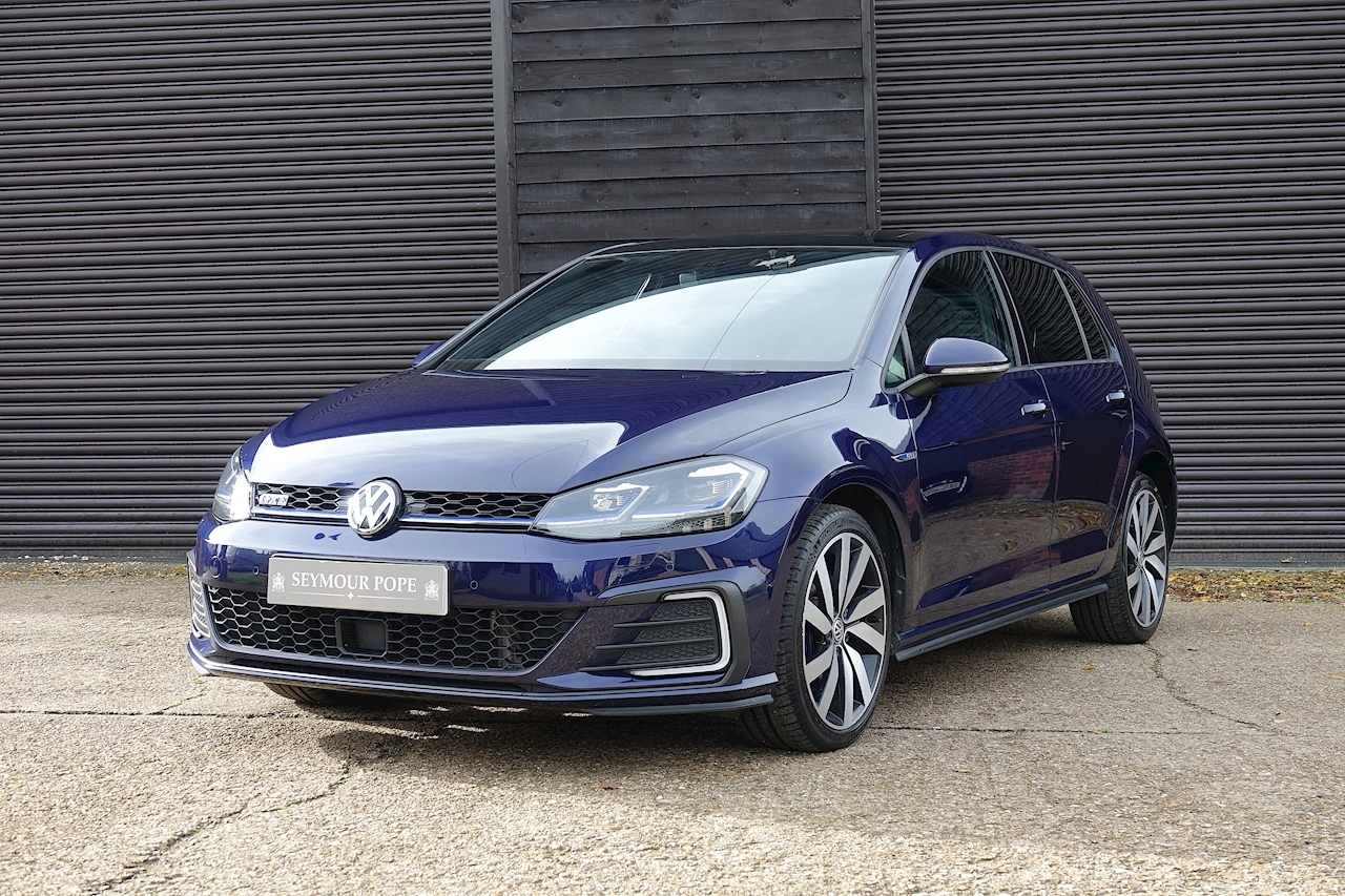 Used 2018 Volkswagen Golf GTE Advance 1.4 TSI DSG 5DR Automatic For ...