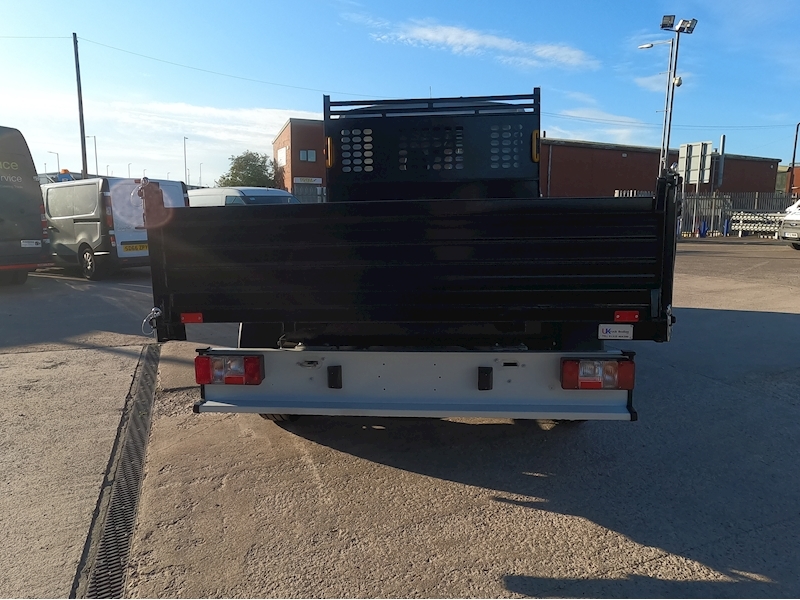 New Maxus Deliver 9 Tipper For Sale (N371) | Vans North West Ltd