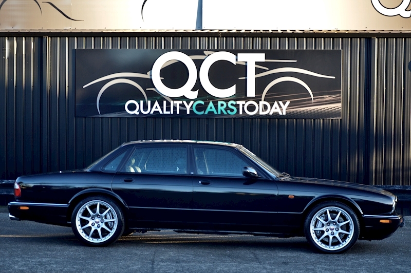 Used Jaguar XJR 100 XJR 100 (U1945) For Sale