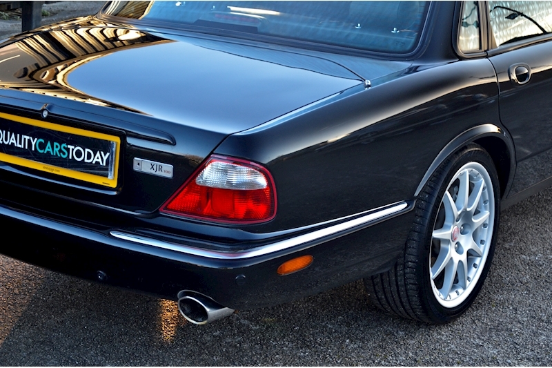 Used Jaguar XJR 100 XJR 100 (U1945) For Sale