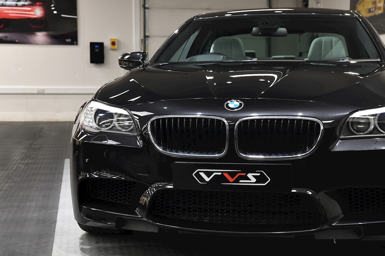 Used BMW M5 V8 | VVS
