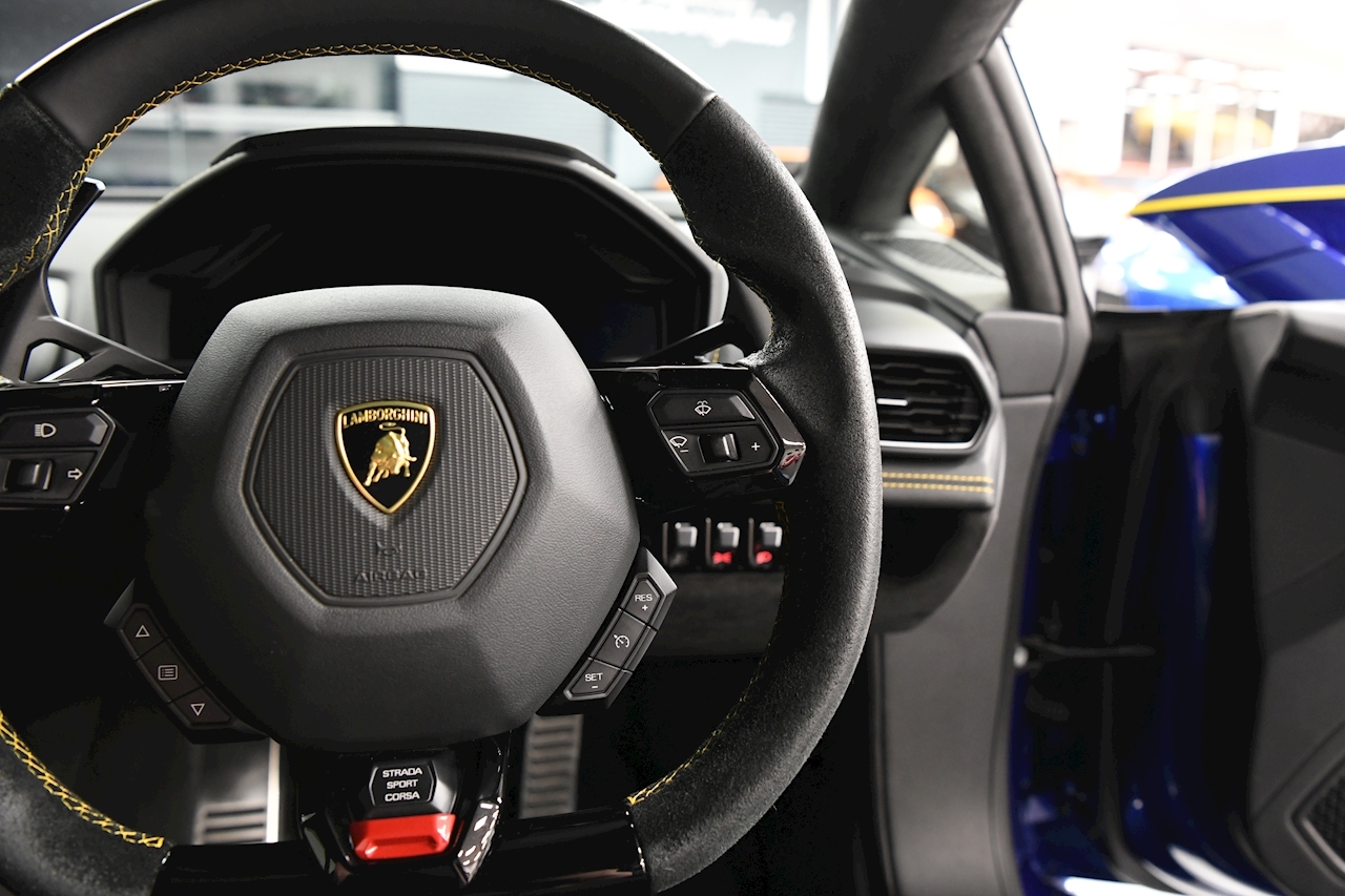 Used 2020 Lamborghini Huracan Huracan LP 640-4 Evo 5.2 2dr Coupe Semi ...