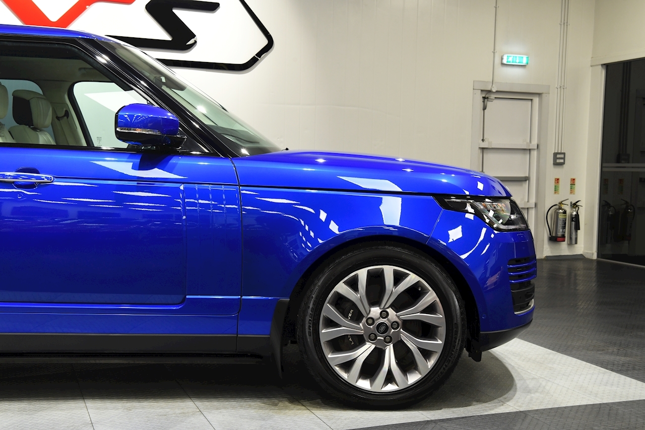 Used 2019 Land Rover Range Rover P400e Autobiography For Sale in Kent ...