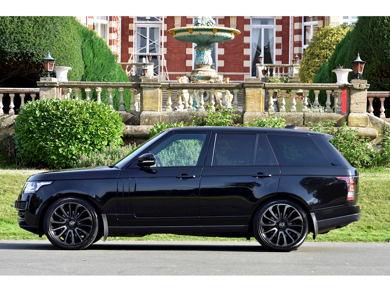 Used 2017 Land Rover Range Rover TD V6 Vogue For Sale (U462) | Fisher ...