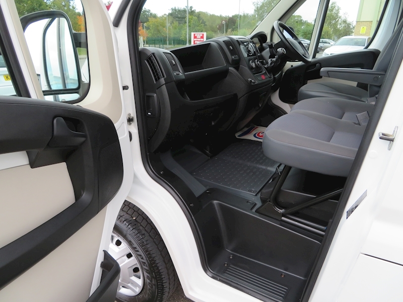Used 2013 Citroen Relay 30 L1h1 Enterprise Hdi Panel Van 2.2 Manual ...