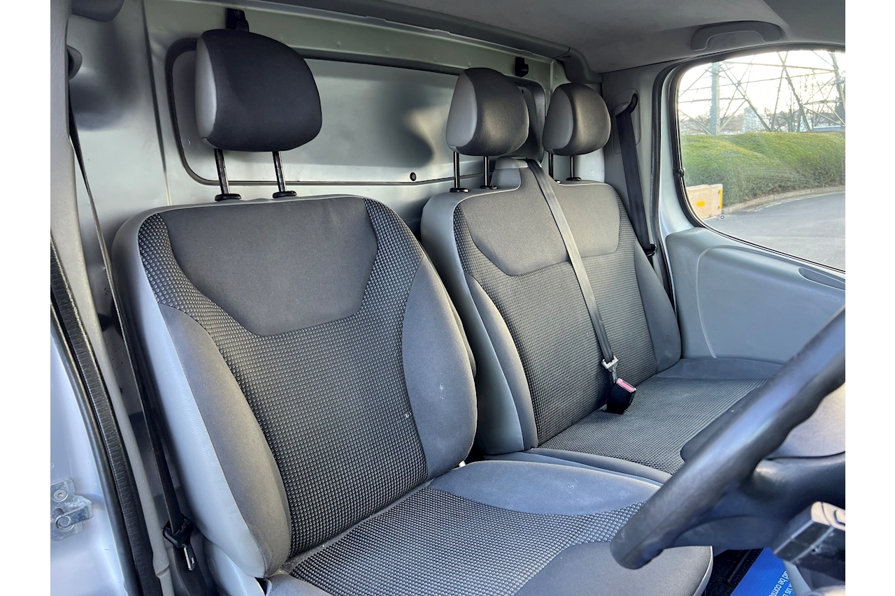 Used 2014 Vauxhall Vivaro CDTi Sportive For Sale in Bristol (U2888 ...
