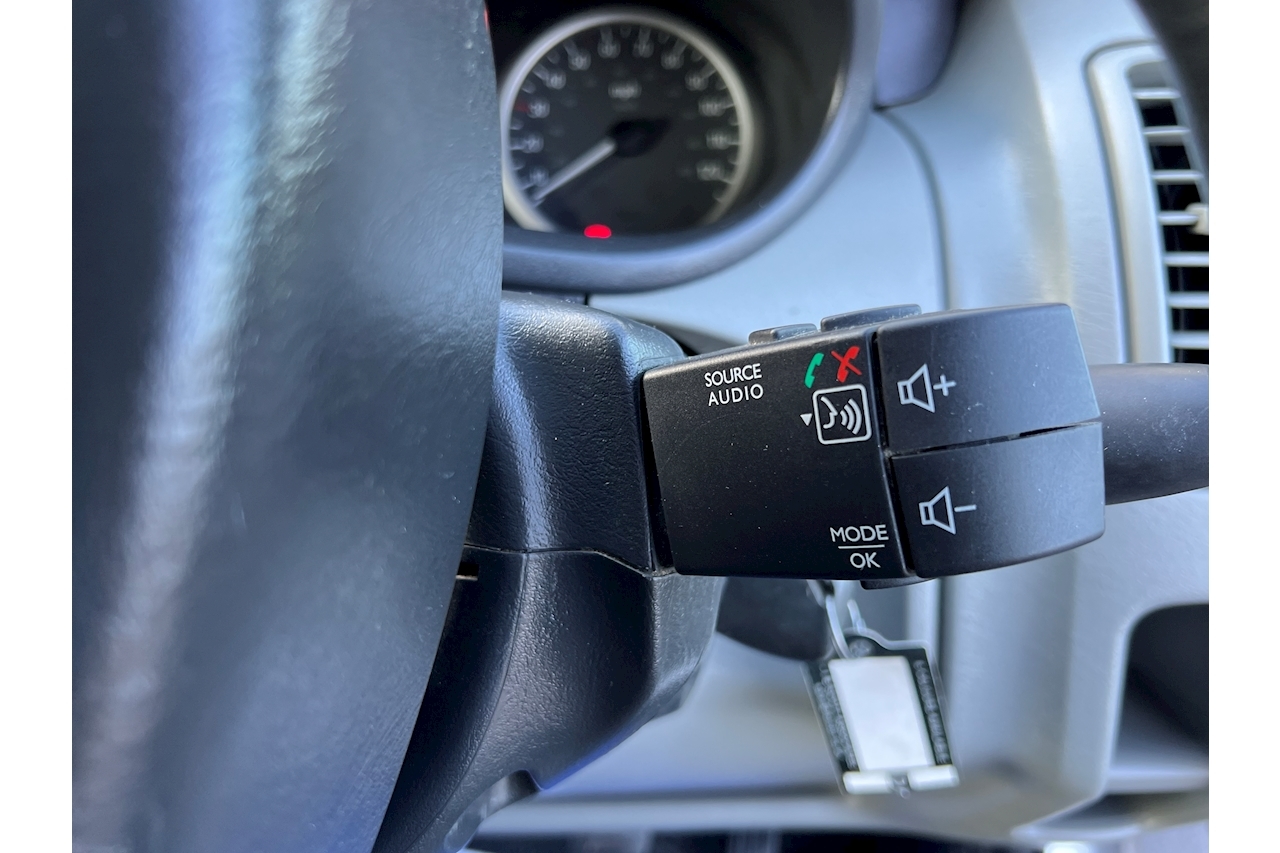 Used 2014 Vauxhall Vivaro CDTi Sportive For Sale in Bristol (U2888 ...