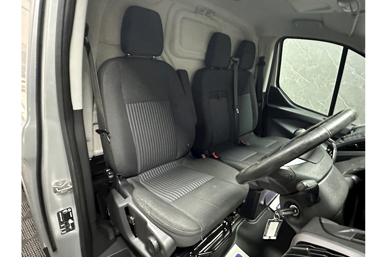 Used 2017 Ford Transit Custom TDCi 270 Trend For Sale in Bristol (U3037 ...