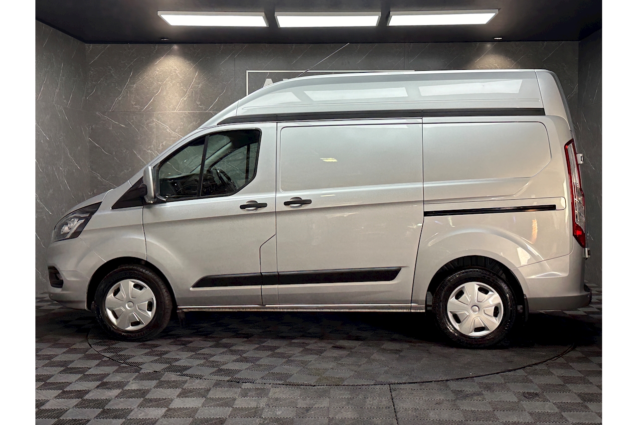 Used 2018 Ford Transit Custom 320 EcoBlue Trend For Sale in Bristol ...