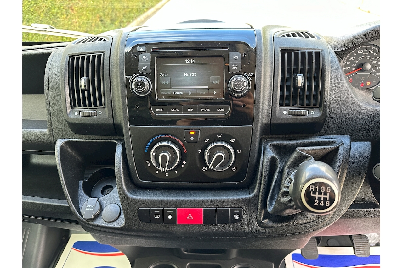 Used 2017 Citroen Relay BlueHDi 35 Enterprise For Sale in Bristol ...