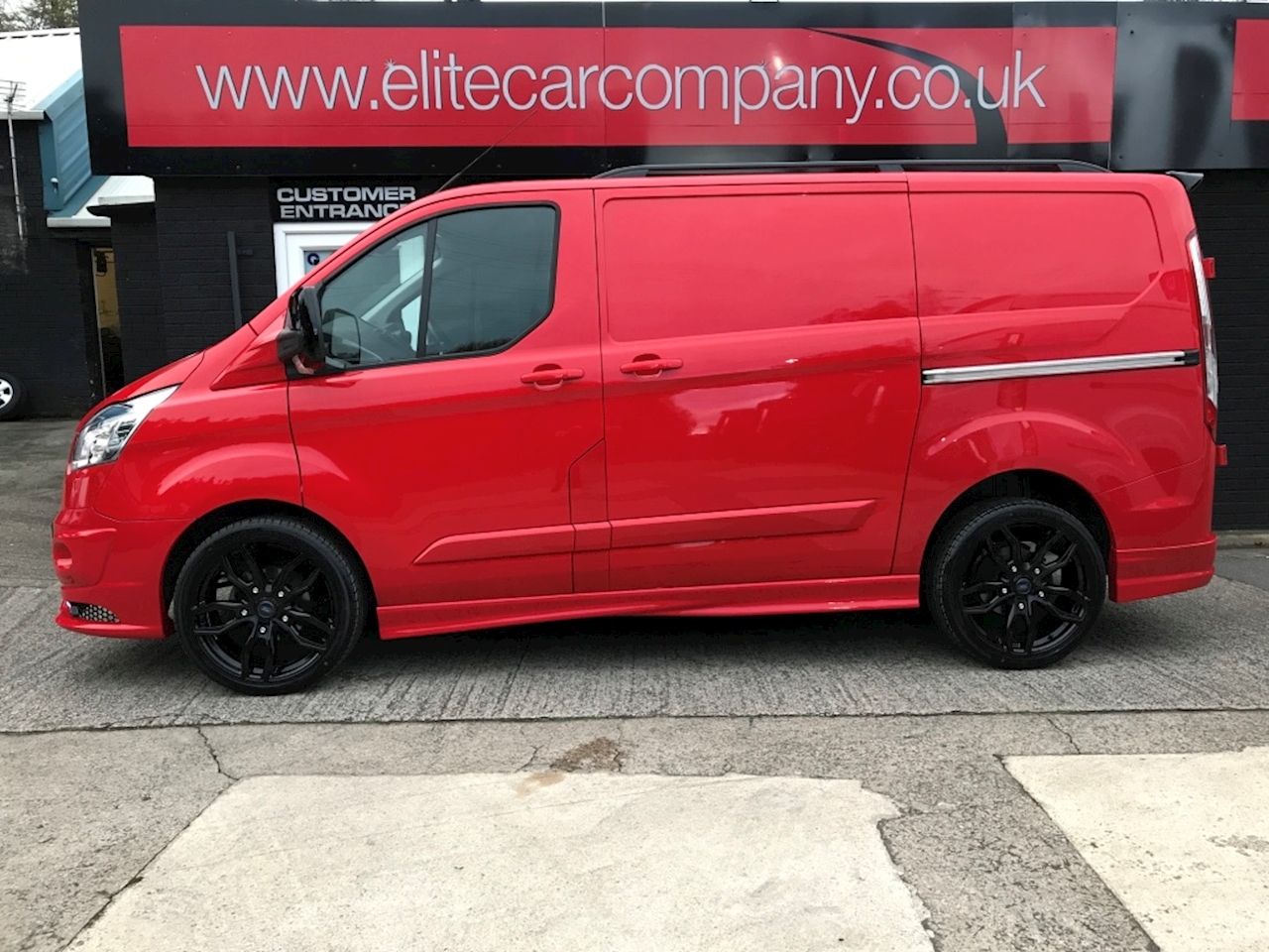 Used 2016 Ford Transit Custom 270 Limited [Elite Edition] For Sale (U1 ...