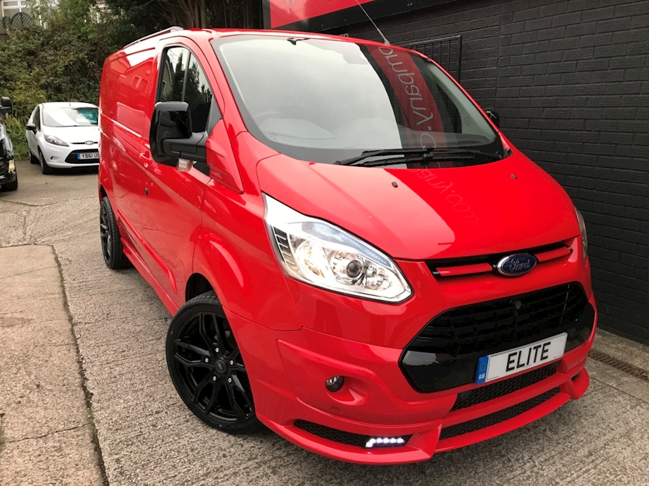 Used 2016 Ford Transit Custom 270 Limited [Elite Edition] For Sale (U1 ...