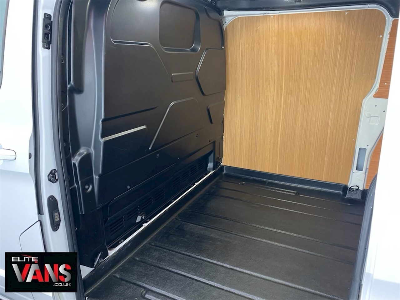 Used 2021 Ford Transit Custom Van L2 300 Limited LWB 130 For Sale ...