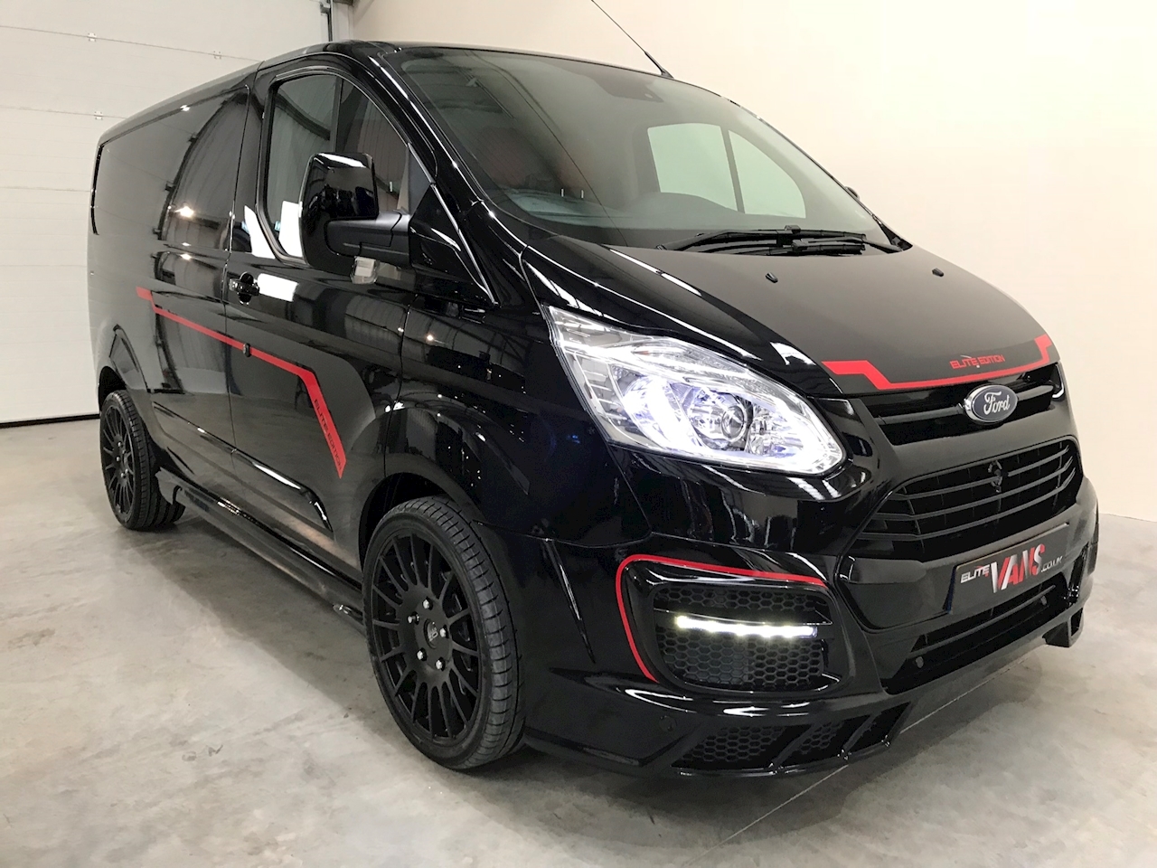 Used 2017 Ford Transit Custom 270 Limited Elite Edition For Sale (U77 ...
