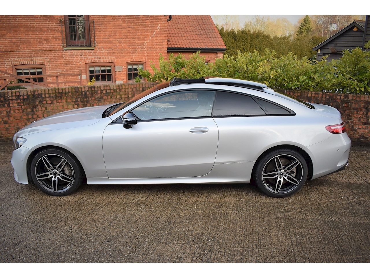 Used 2018 Mercedes-Benz E 400 Class AMG Petrol 3.0 2dr Coupe G-Tronic+ ...