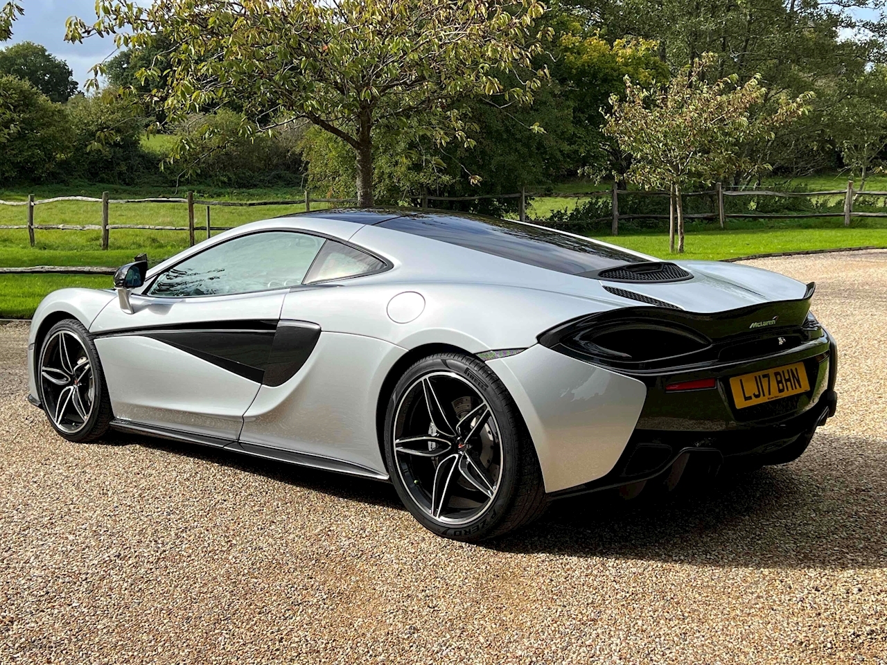 Used 2017 McLaren 570GT T V8 For Sale (U10000970) | Hamptons of Surrey