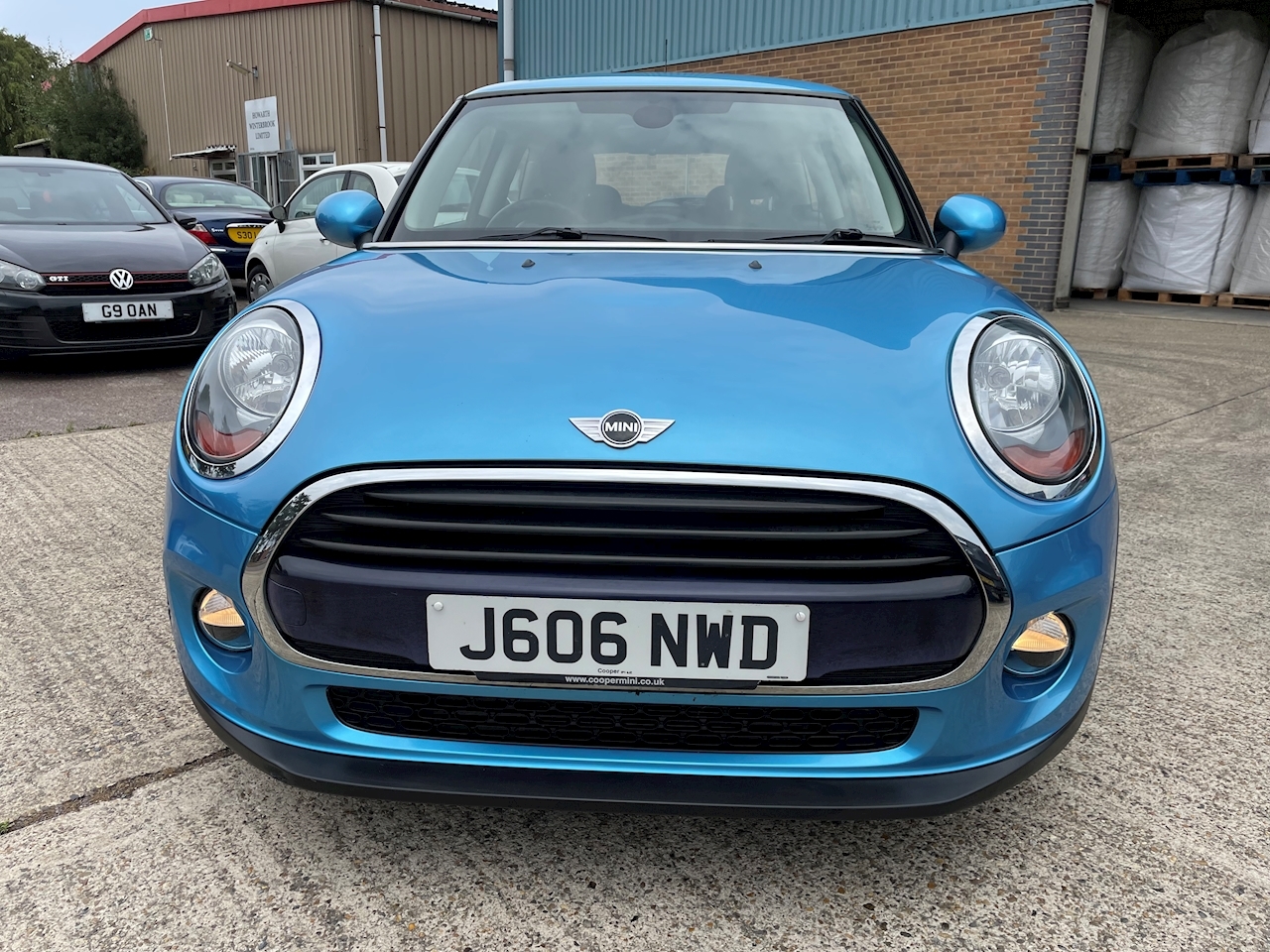 Used 2016 MINI Hatch Cooper For Sale (U10557) | Victory Car Sales Ltd