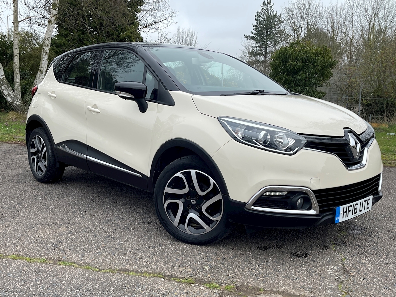 Used 2016 Renault Captur TCe ENERGY Dynamique Nav For Sale in Suffolk ...
