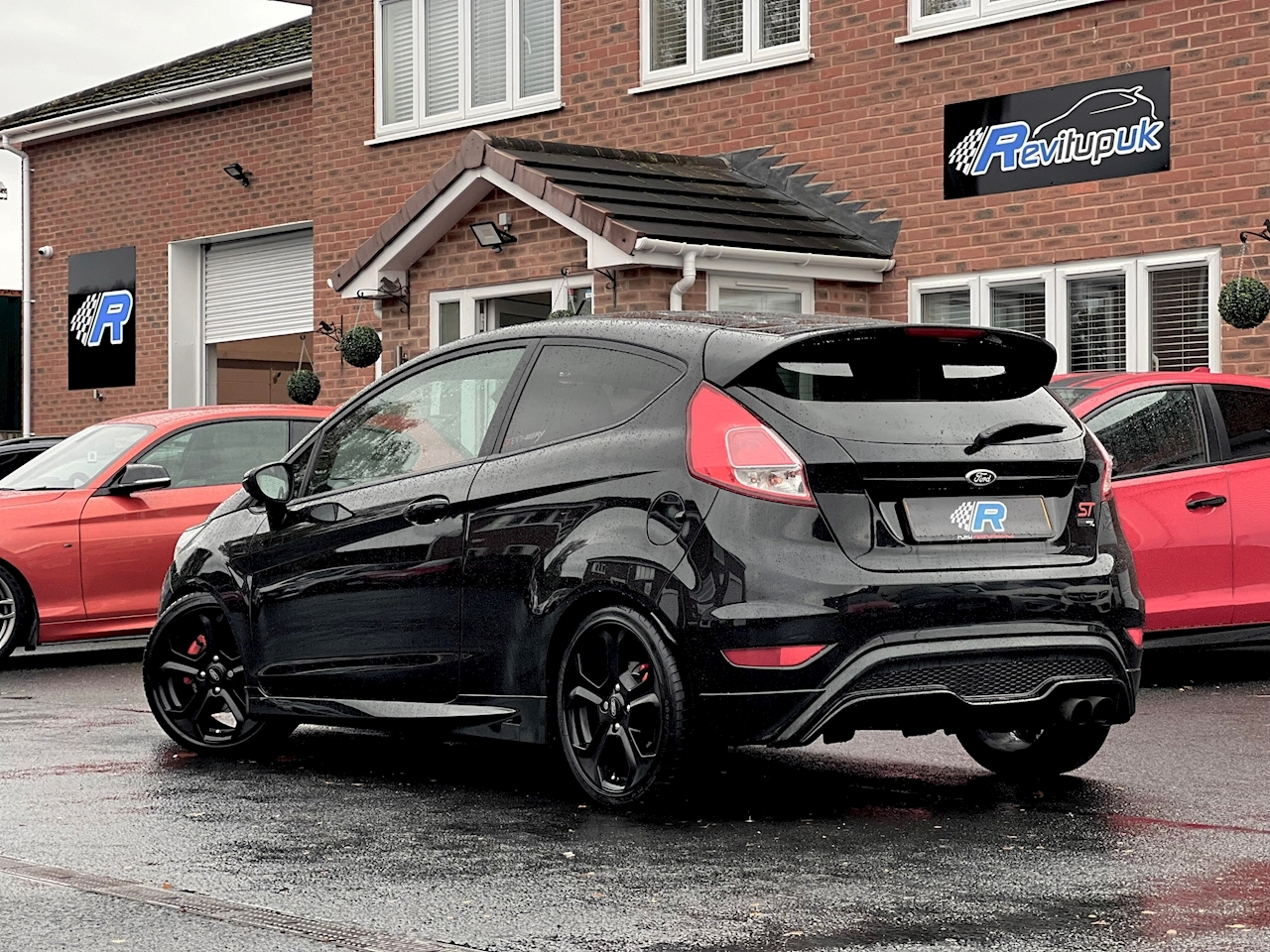 Used 2014 Ford Fiesta T EcoBoost ST-2 For Sale (U1376) | Rev It Up UK