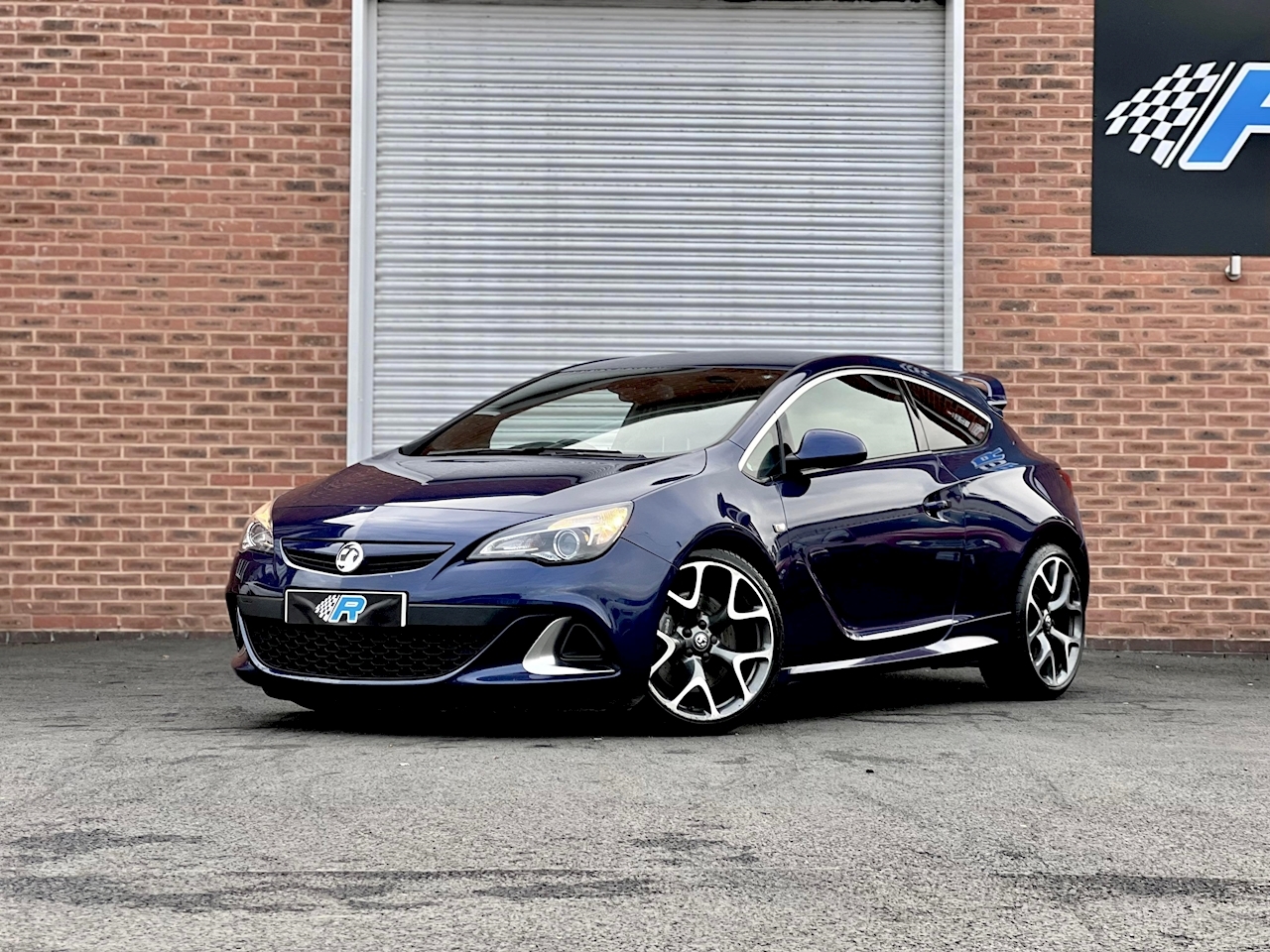 Used 2014 Vauxhall Astra GTC T VXR For Sale (U1490) | Rev It Up UK